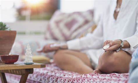 Selenite Wand Healing Significance Benefits And How To Do It Solancha