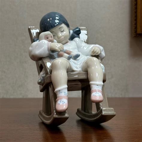 Фарфоровая статуэтка Lladro «время спать — цена 3700 грн в каталоге Статуэтки Купить товары