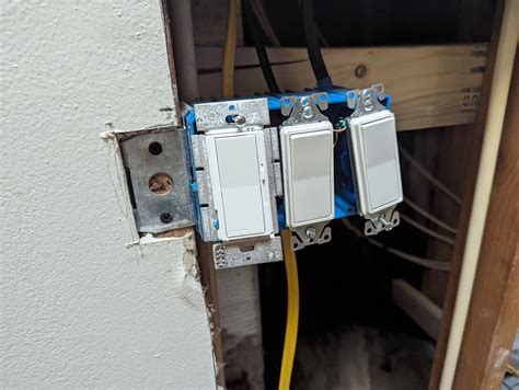 New Dimmer Strangely Affecting Other Lights Relectrical