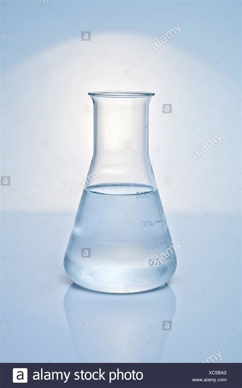 Conical Flask High Resolution Stock Photography And Images Alamy
