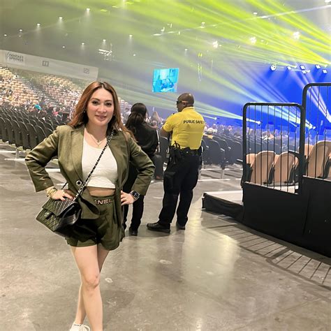 Enjoy Everyone Happy Friday Folks 👊👊👊 Nerie Edward Facebook