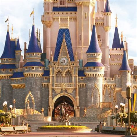 Disney World Castle The Architecture Of Cinderella Castle