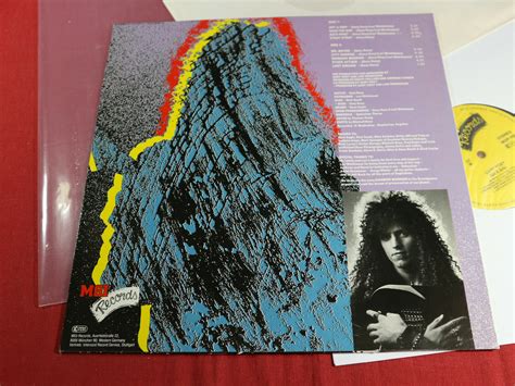 popsike.com - Gary Hoey GAT A GRIP - LP MGI MGR 1009 Germany 1989 sehr ...