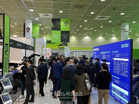 [ev트렌드] 올해 전기차 충전 시장 확 바뀐다 속도·안전·편의성 Up 이코노믹데일리