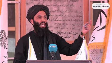 د بامیان پوهنتون د محصلینو په فراغتغونډه کې د لوړو زده کړو وزارت د