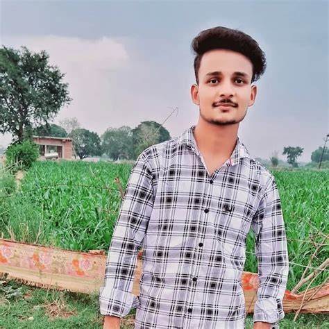 Nikhil Raj Nkrajediting • Threads Say More