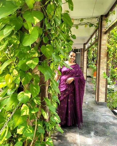 അത്രമേൽ പ്രിയമുള്ളോർമ പൂക്കളെ ഇന്നും നിൻ നൈർമല്യമെന്നിൽ പൂക്കാലംതീ