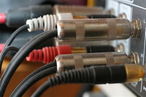 How To Connect Two Sound Systems Techwalla Com