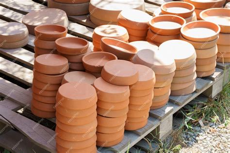 Premium Photo Ketsi Georgian Clay And Stone Pan