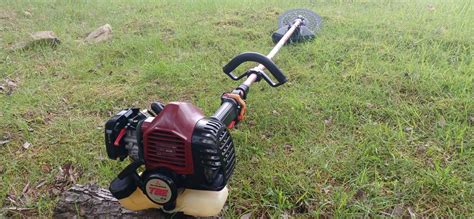 イリノ 草刈機 草刈り機 刈り払い機 刈払い機 刈払機 Ic230mz ループハンドル トリガーレバー 三菱 Tbe 24 本体 ｜売買された