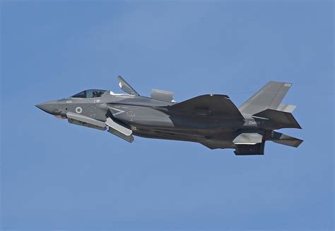 ZM-162 • f-16 photography