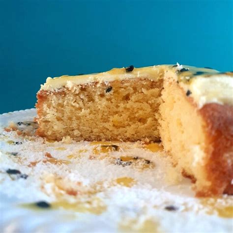 Passionfruit Coconut Cake Large Variants
