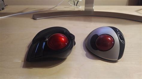 Logitech Cordless Optical Trackman trackball