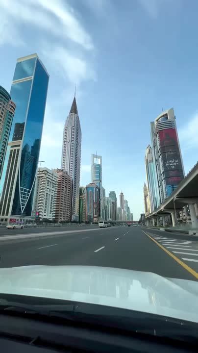Hamna Adil On Linkedin Sheikh Zayed Road 🛣️ Dubai 🇦🇪