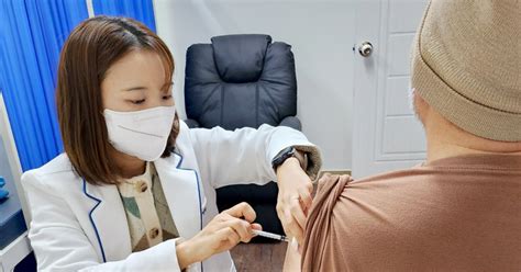 극한 고통 대상포진 환자 작년 75만명…4명 중 1명 60대