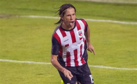 Chivas Destacó El Exitoso Paso De El Tilón Chávez