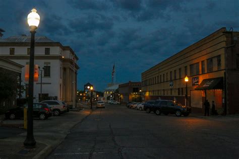 Snapshots Dothan Alabama Murals And Magic In The Wiregrass — Miles 2 Go