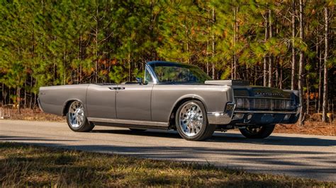 1967 Lincoln Continental Convertible For Sale At Auction Mecum Auctions