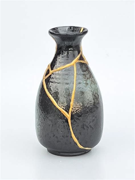 Real Kintsugi Sake Bottle Kintsugi Bottle Kintsugi Vase Black