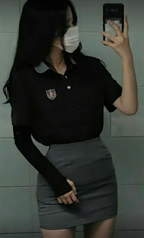 스타킹에 있는 준홍 이님의 핀 여자 교복 패션 교복 스타일