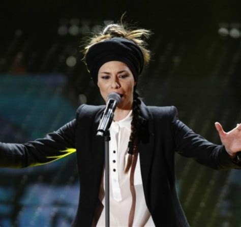 Amara In Semifinale A Sanremo La Cantante Di Aprilia Conquista Il Pubblico Dellariston