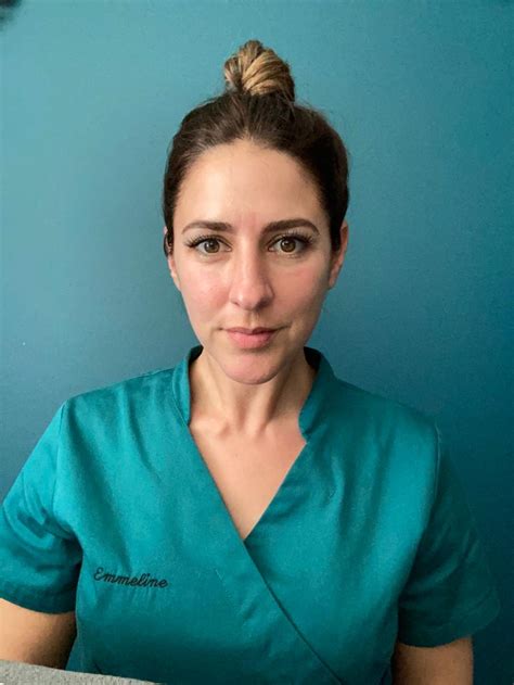 Elissalde Emmeline Emeak