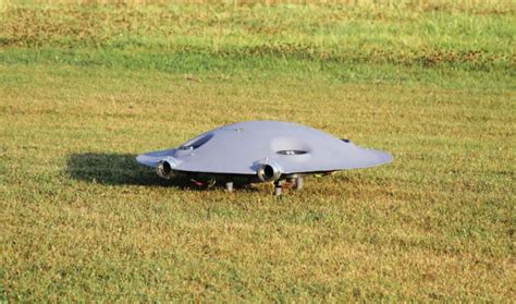 მფრინავი თეფში რუმინეთიდან ვიდეო Metronome Ge