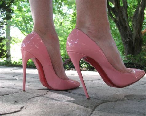 Pin By High Heels And Legs Forever On Heels Heels Hot High Heels Women Shoes