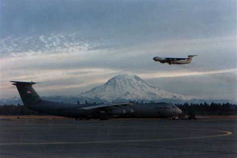 C141heaven All There Is To Know And Lots More About The Lockheed C141 Starlifter