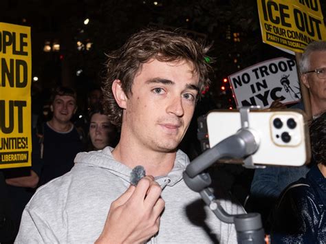 Carolyn Andriano Epstein Victim Who Testified Against Ghislaine