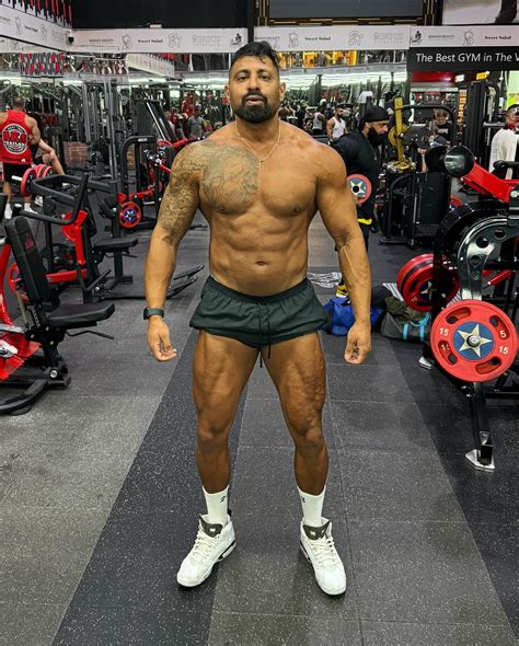 Tyron Ash Tyronashofficial • Instagram Photos And Videos