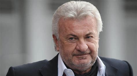 Willi Weber Ex Schumacher Manager Gefesselt Und Ausgeraubt Sternde