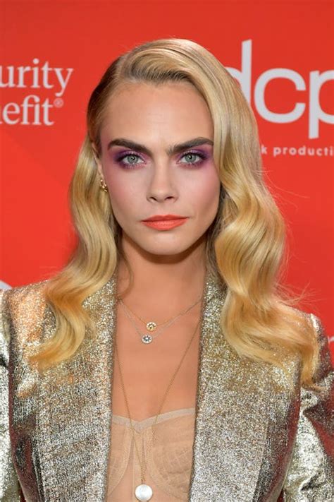 Cara Delevingnes Best Hairstyles Range From Pixies To Pin Curls