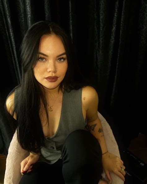 Potret Shafa Harris Yang Makin Mirip Sarita Tato Semakin Banyak Menghiasi Tubuh