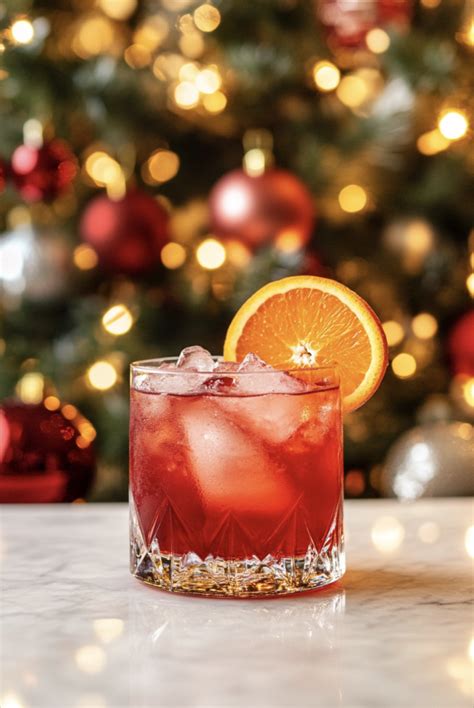 Tipsy Elf Cocktail For A Bold And Bright Holiday Evening