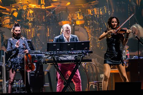 Hans Zimmer Announces 2025 Orchestral Tour Dates Playing Barclays Center