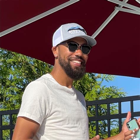 Derek Tapscott Youtube