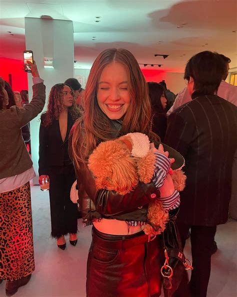 Sydney Sweeney 12 15 2022 • Celebmafia