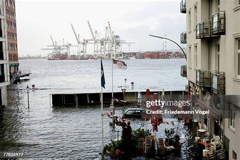 Storm Flooding Expected In Hamburg Photos And Premium High Res Pictures