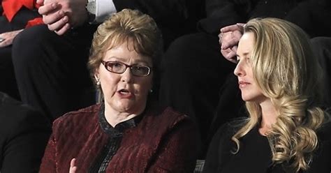 애플 창업자 故 스티브 잡스가 물려준 부인 재산 얼만지 보니