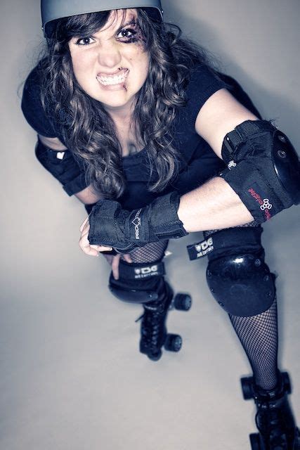 Roller Derby Shoot Roller Derby Roller Derby Girls Derby Girl