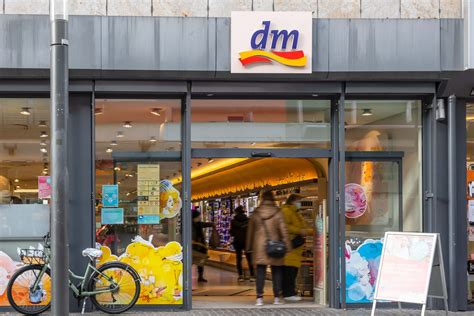 dm-Gründer: So entstand das Drogerie-Imperium - Gründer.de