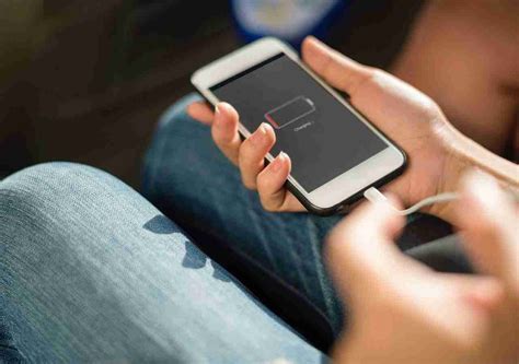 best ways to save phone battery while using whatsapp coremafia