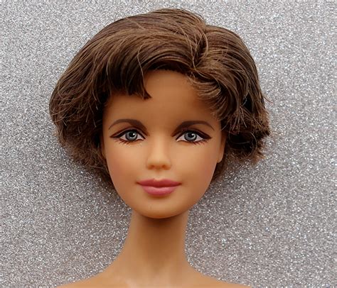 Barbie Kimy Inspiring Women Hair Brown Barbie Second Life