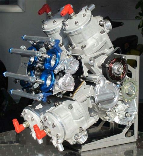 Suter V4 500cc 2t Engineering Motorcycle Engine Cars And Motorcycles