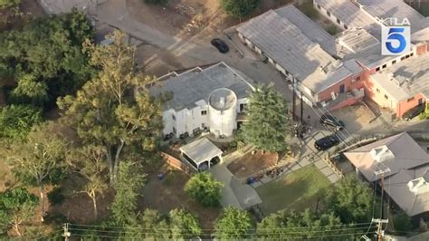 Tiktok Cult Pastors L A Home Searched After Sex Trafficking Warrant Served