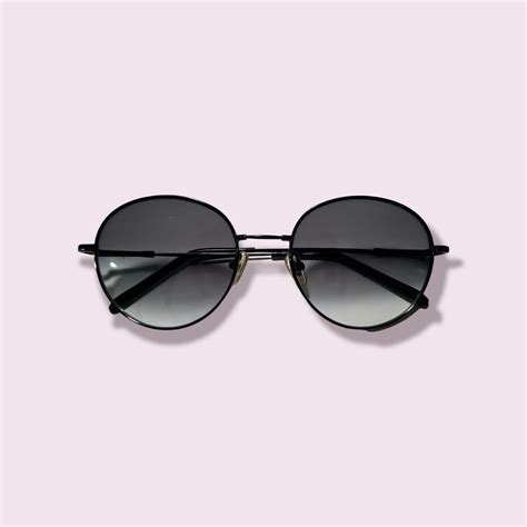 Glasses Plus Glasses Plus Added A New Photo — In Quito