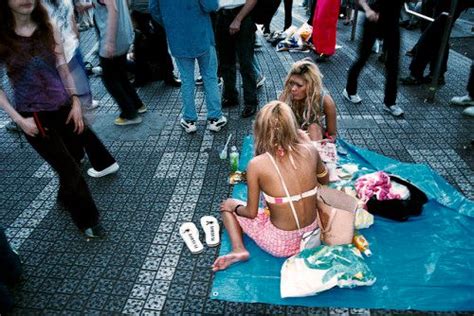 Middle Of The Garden Gyaru Fashion Ganguro Girl Gyaru