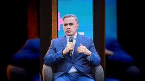Fiscal Tarek William Saab La Verdad Es Que La Narrativa Del Tren De