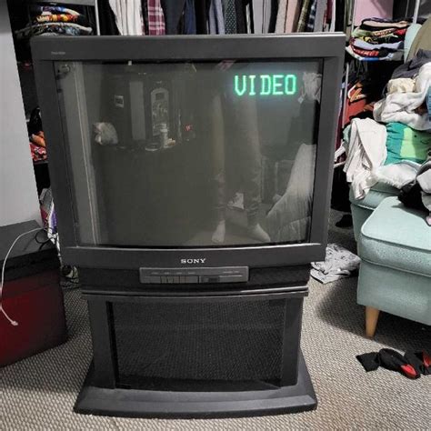 Best 27 Sony Trinitron Crt Stand For Sale In Clarington Ontario For